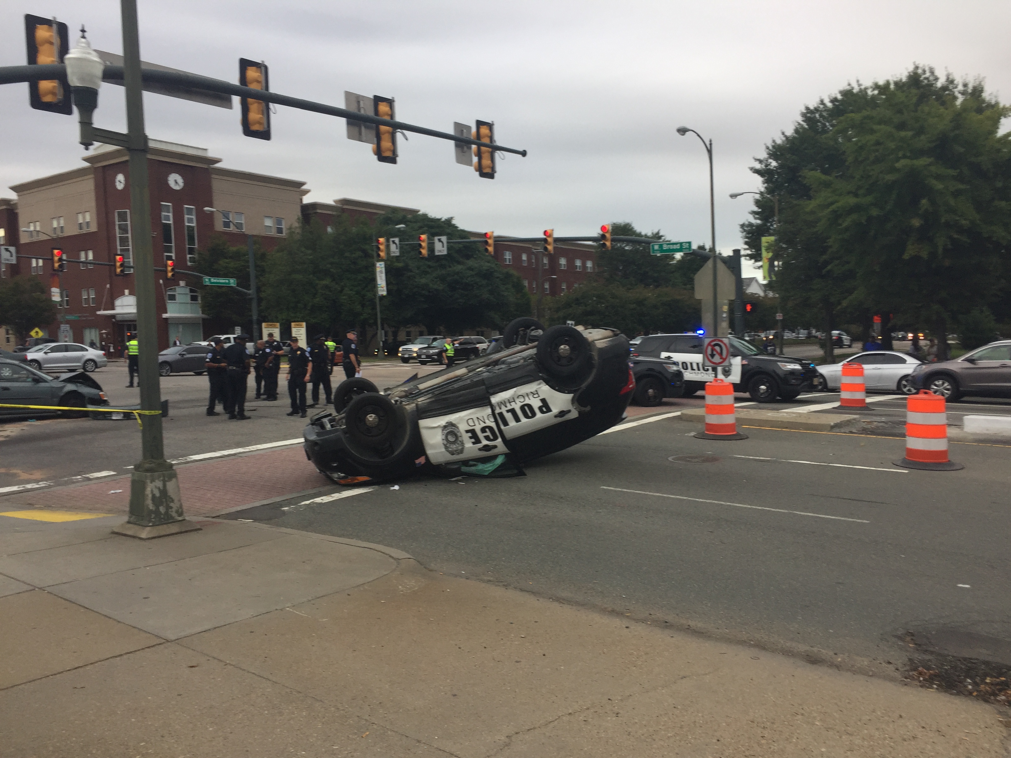 Richmond Police SUV flipped at Broad Street intersection